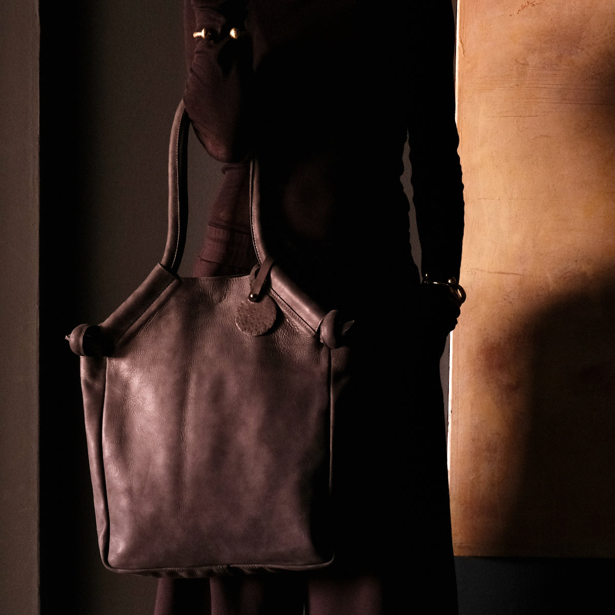 Hayat Carry All - Black Leather – Hamimi