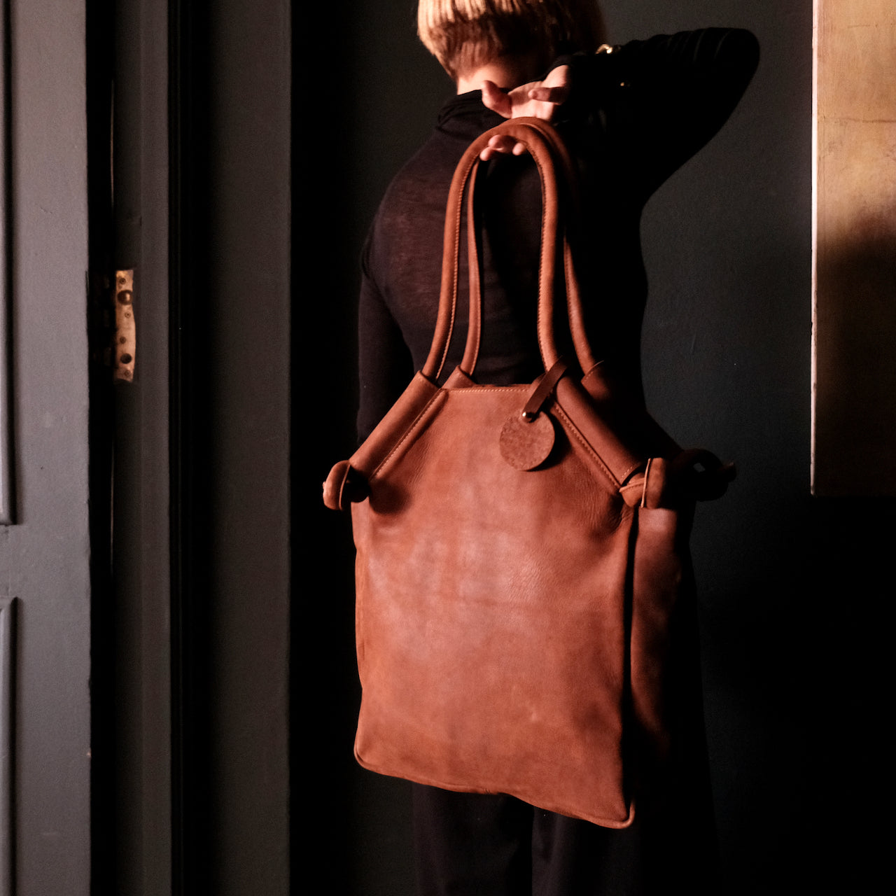 Hayat Carry All - Cognac Leather – Hamimi