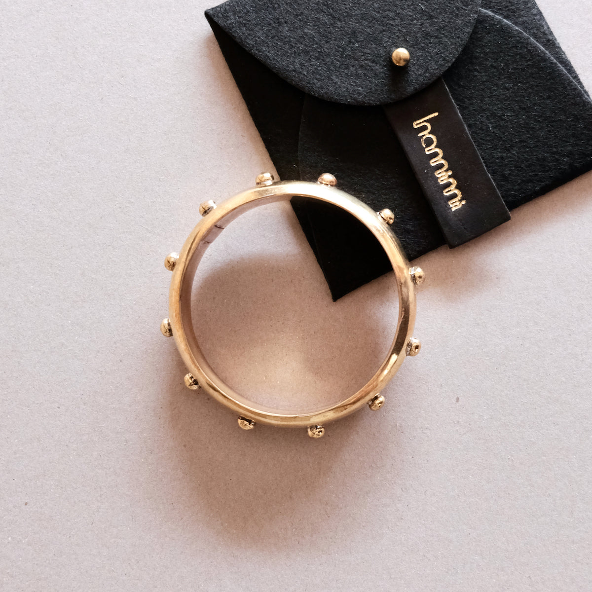 Hebba Thick Bangle – Hamimi